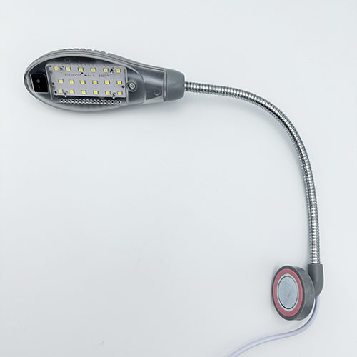 LED Task Light: PinPoint International
